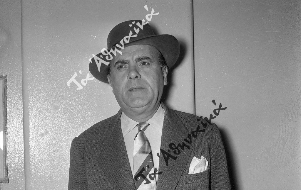 Πως ο αυθόρμητος Βασίλης Αυλωνίτης έγινε πρωταγωνιστής και ζεν πρεμιέ ...
